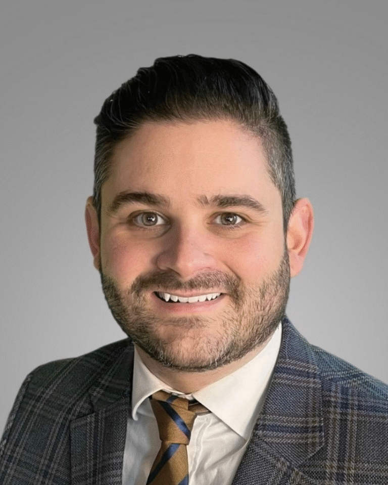 Justin Lee Scott – Cable 12